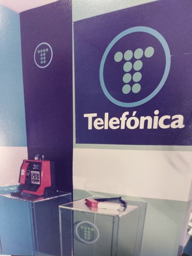Telefónica 1984: Nuevo Logo y Avances Tecnológicos